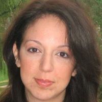 Yvette Lombardi, Notary Public in Winfield, IL 60190